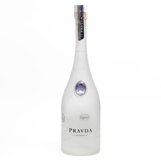 Vodka Pravda (1,75L)
